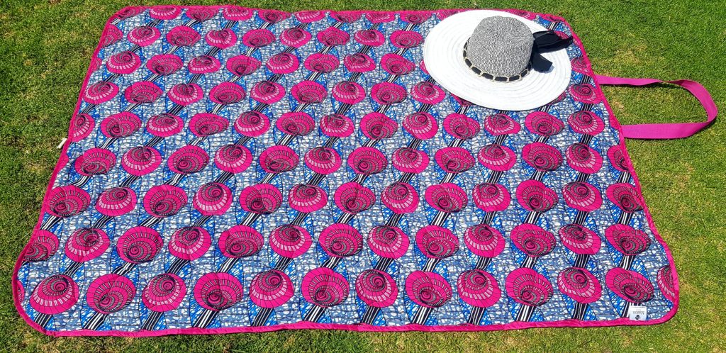 Cerise Pink Shell Picnic/Beach Mat • Mason Shop